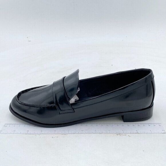 YDN | Shoes | Ydn Black Closed Toe Loafer Block Low Heel Slip On Pumps ...